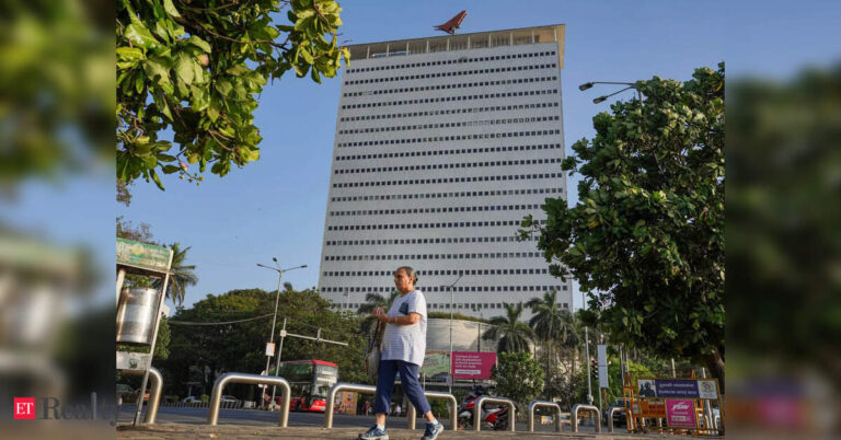 Maharashtra Govt buys Air India Mumbai building for ₹1,601 Cr